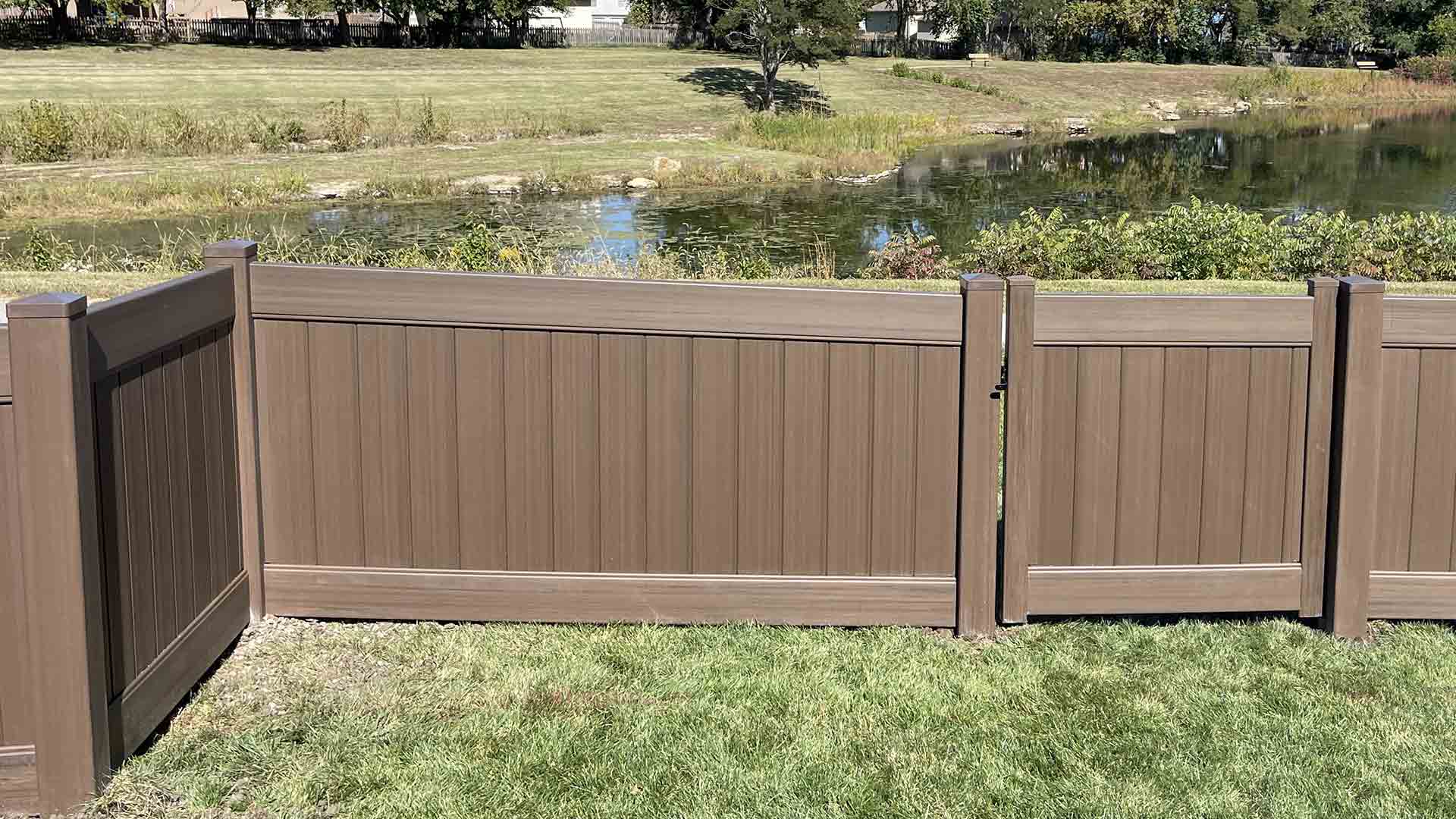 Vinyl Fence | Slagle Fence